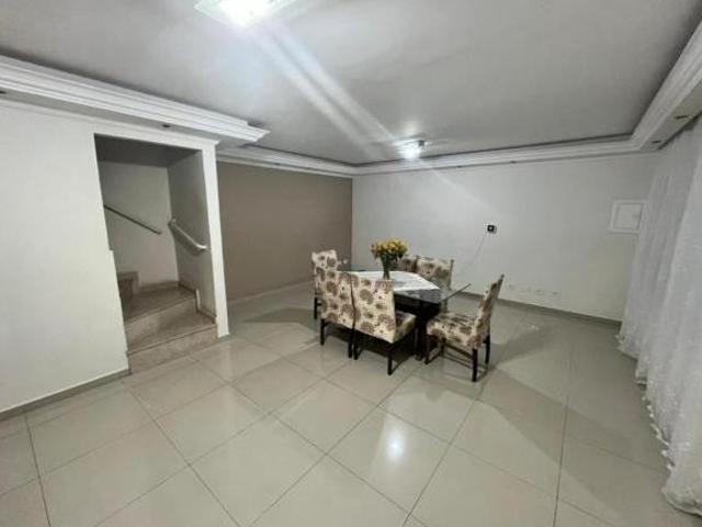 Sobrado para venda em Vila Rio Branco de 300.00m² com 3 Quartos, 2 Suites e 4 Garagens