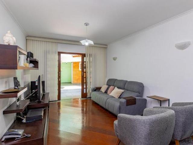 Sobrado para venda em Vila Romano com 3 quartos, sendo 1 suíte, 196m²