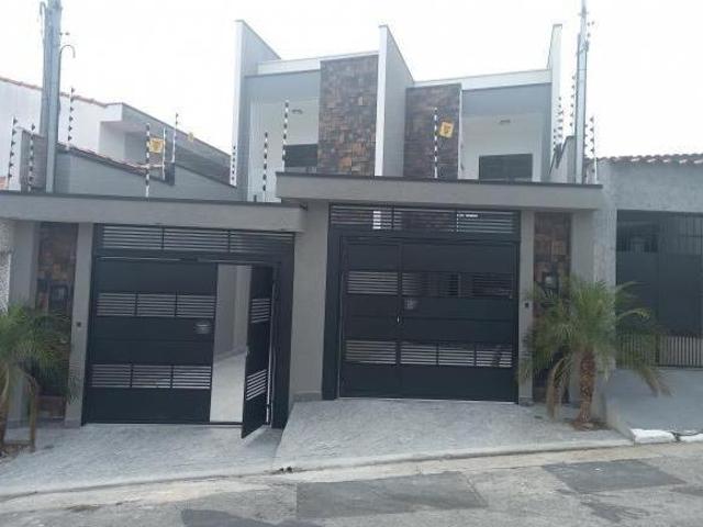 Sobrado para venda em Vila São Geraldo de 145.00m² com 3 Quartos, 3 Suites e 2 Garagens