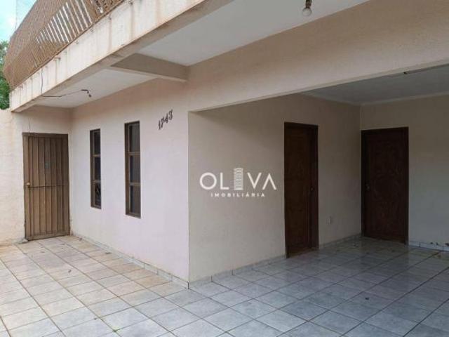 Sobrado para venda em Vila São Judas Tadeu de 193.00m² com 3 Quartos, 1 Suite e 5 Garagens