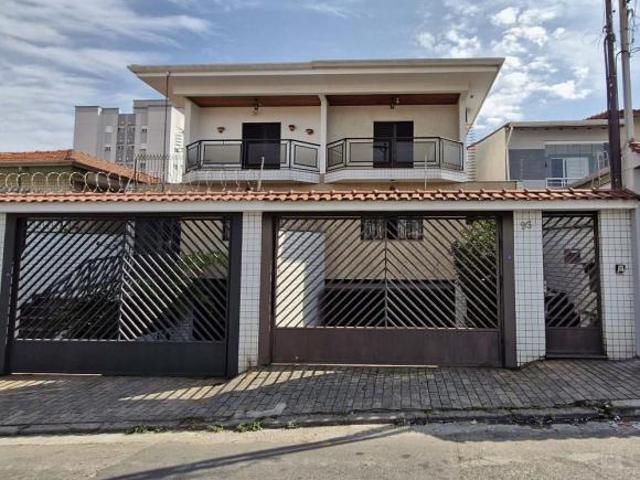 Sobrado para venda em Vila Santa Terezinha Zona Norte com 3 quartos, sendo 3 suítes, 250m²