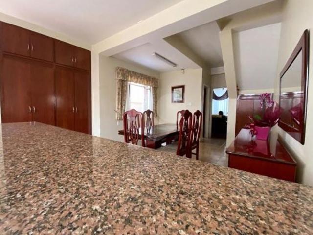 Sobrado para venda em Vila Santa Rosa de 108.00m² com 3 Quartos