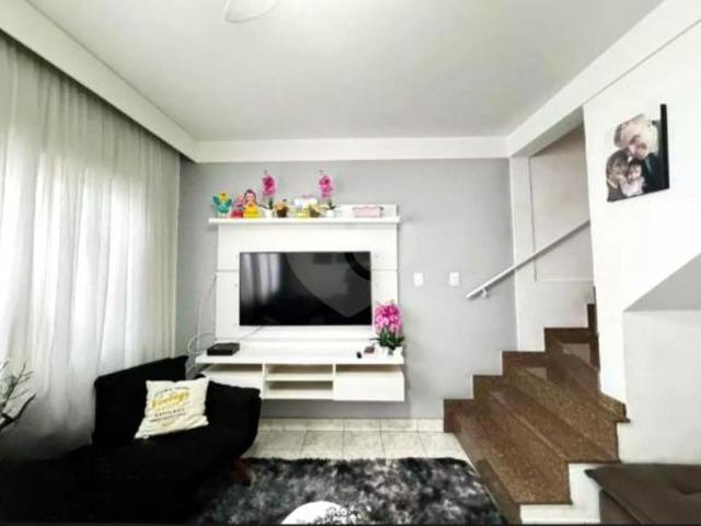 Sobrado para venda em Vila Sacadura Cabral de 124.00m² com 3 Quartos e 4 Garagens