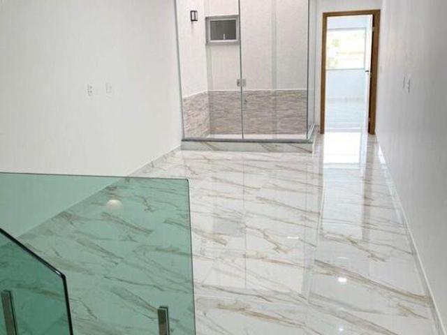Sobrado para venda em Vila Salete de 200.00m² com 3 Quartos, 3 Suites e 5 Garagens
