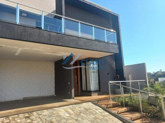 Sobrado para venda em Vila Serrão de 225.00m² com 3 Quartos, 3 Suites e 4 Garagens