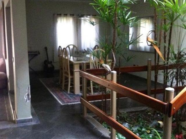 Sobrado para venda em Vila Sílvia de 400.00m² com 3 Quartos, 3 Suites e 5 Garagens