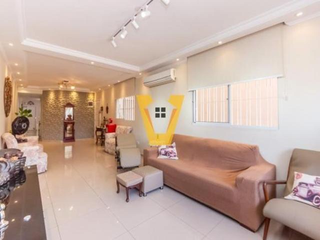 Sobrado para venda em Vila Sônia com 3 quartos, sendo 1 suíte, 218m²