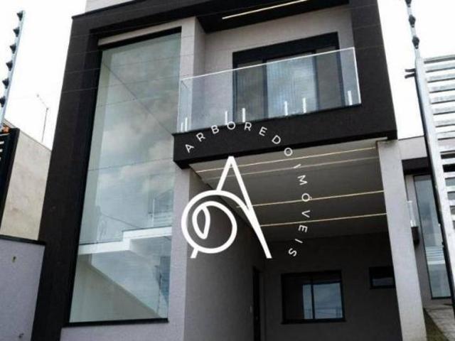 Sobrado para venda em Xaxim de 122.00m² com 3 Quartos e 1 Suite