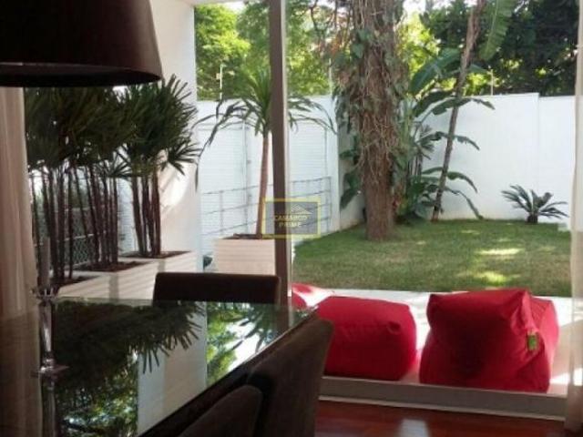 Sobrado para venda ou locação no Jardim América