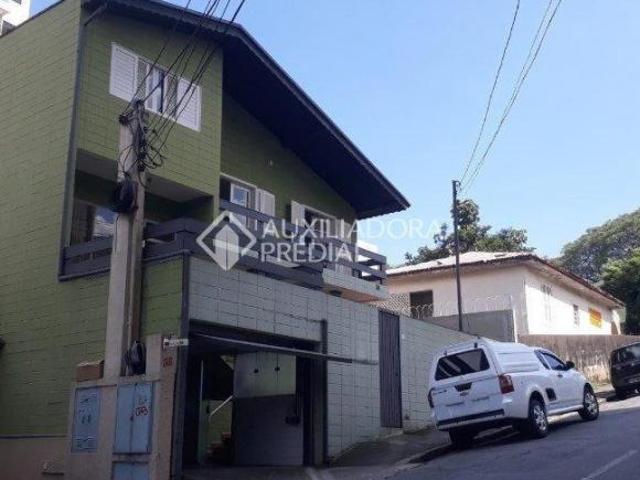 Sobrado para Venda no Centro