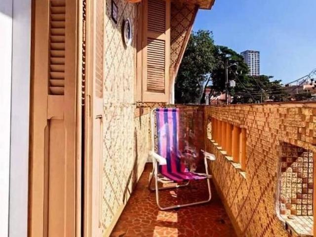 Sobrado para venda no Alto da Mooca, com 157m², 4 quartos e 2 vagas