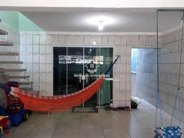Sobrado para Venda no Alvarenga. 2 casas no quintal. 2 vagas de garagem