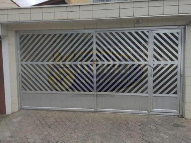 Sobrado para VENDA no bairro Rua Armando Backx, 3 dorm, 1 suíte, 2 vagas