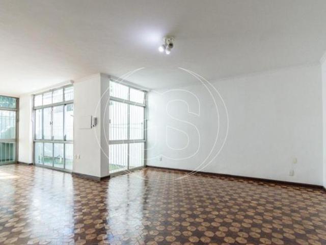 Sobrado para Venda no Planalto Paulista com 250m² Z = ZCOR 1