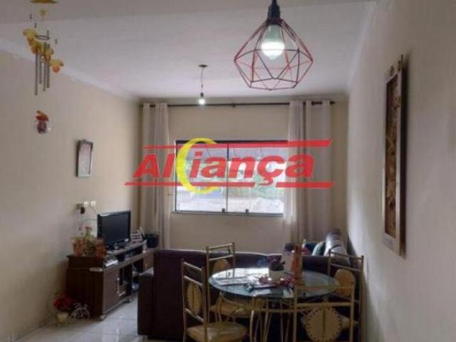 Sobrado Para venda na Vila Tijuco, 02 dorm, 01 vaga, 124 metros