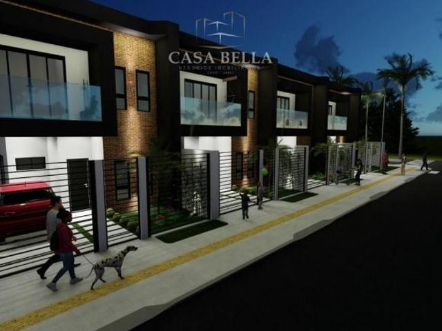 Sobrado para venda na Vila Adriana, na região central de Foz do Iguaçu, PR