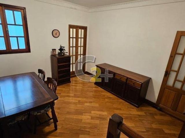 Sobrado para venda nas Perdizes com 3 quartos e 1 vaga