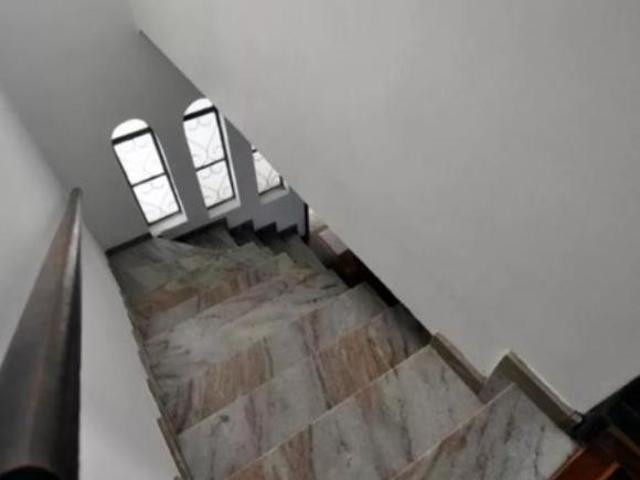 Sobrado para Venda por R$1.750.000,00 com 266m², 4 dormitórios, 2 suites e 5 vagas Vila são franci