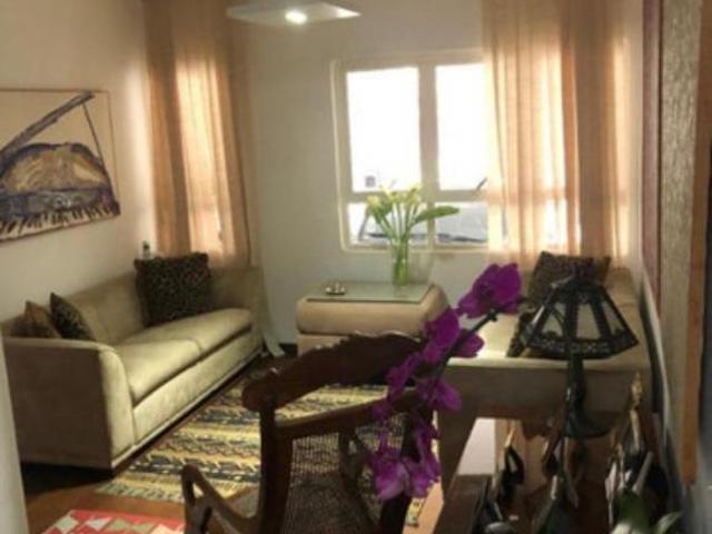 Sobrado para Venda por R$1.200.000,00 com 174m², 4 dormitórios, 2 vagas e 4 banheiros Vila madalen