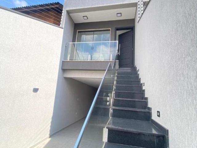 Sobrado para Venda por R$1.250.000,00 com 210m², 3 dormitórios, 3 suites e 5 vagas Penha de frança