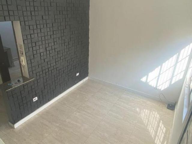 Sobrado para Venda por R$270.000,00 com 70m², 2 dormitórios, 1 vaga e 1 banheiro Parque paulistano