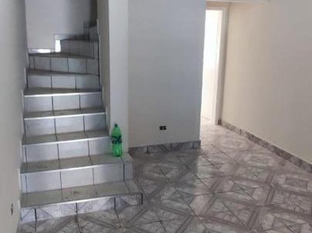 Sobrado para Venda por R$320.000,00 com 2 dormitórios, 1 vaga e 1 banheiro Jardim das oliveiras, S