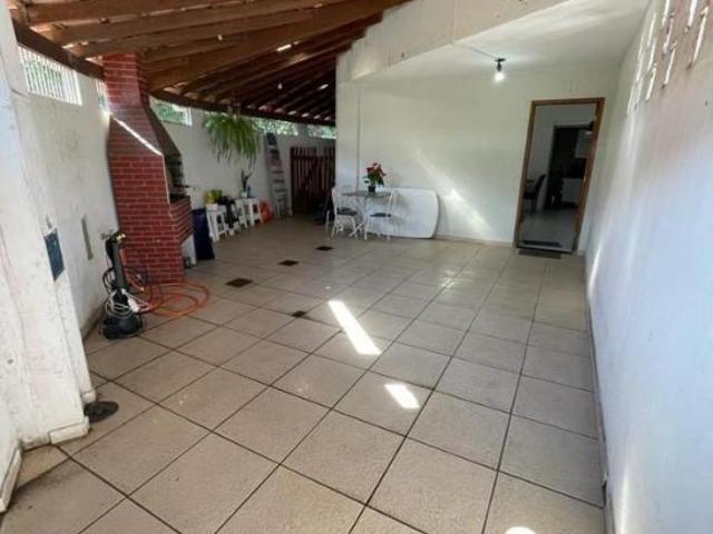 Sobrado para Venda por R$350.000,00 com 77m², 2 dormitórios, 1 suite e 3 vagas Tude bastos, Praia