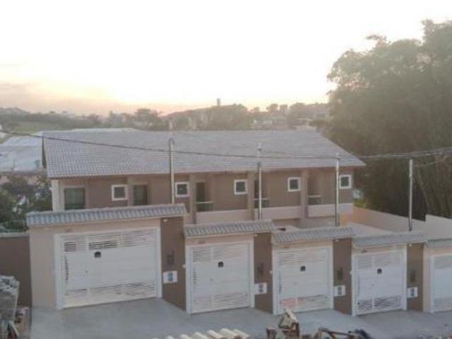 Sobrado para Venda por R$370.000,00 com 125m², 2 dormitórios, 2 suites e 2 vagas Itaquaquecetuba
