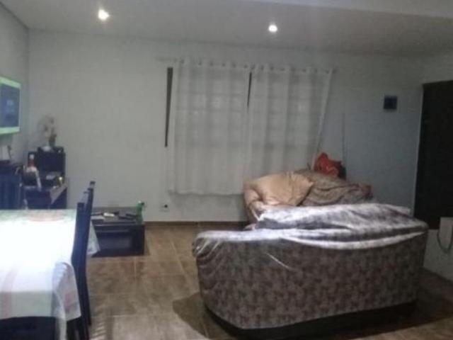Sobrado para Venda por R$425.000,00 com 295m², 2 dormitórios, 1 suite e 2 vagas Guainazes, São pau