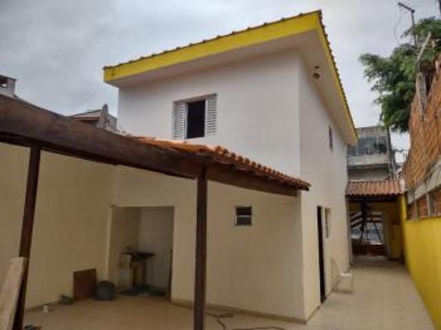 Sobrado para Venda por R$430.000,00 e Aluguel á R$1.600,00/Mês com 138m², 2 dormitórios, 1 vaga e 2 banheiros Jardim romano, São paulo / SP