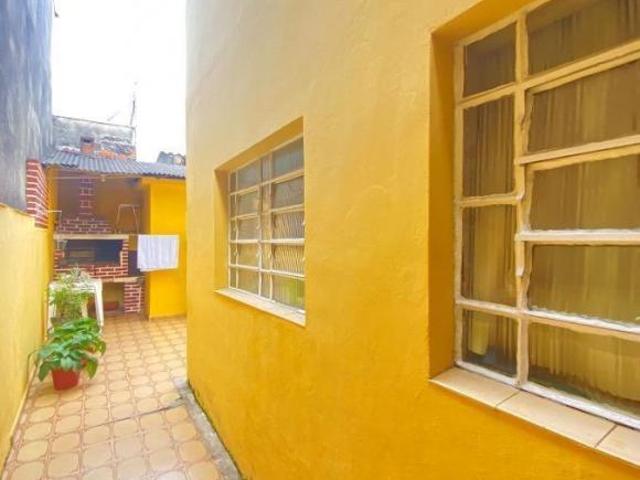 Sobrado para Venda por R$460.000,00 com 160m², 3 dormitórios, 1 suite e 2 vagas Parque boturussu
