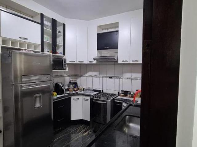 Sobrado para Venda por R$485.000,00 com 78m², 2 dormitórios, 2 vagas e 2 banheiros Jardim matarazz