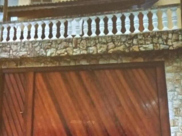 Sobrado para Venda por R$493.000,00 com 104m², 2 dormitórios, 2 suites e 2 vagas Engenheiro goular