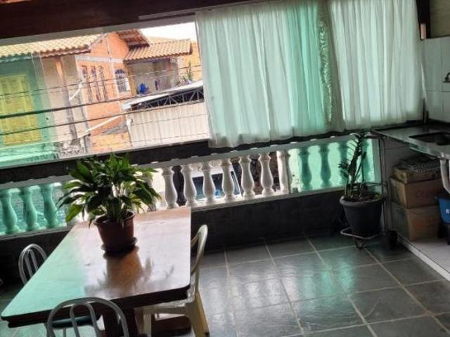 Sobrado para Venda por R$500.000,00 com 130m², 3 dormitórios, 1 suite e 2 vagas Jardim santa maria