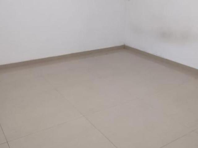 Sobrado para Venda por R$550.000,00 com 4 dormitórios, 2 vagas e 2 banheiros Vila jacuí, São paulo