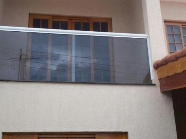 Sobrado para Venda por R$650.000,00 com 200m², 3 dormitórios, 1 suite e 2 vagas Vila rica, São pau
