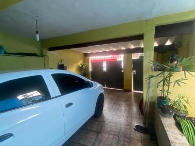 Sobrado para Venda por R$695.000,00 com 288m², 7 dormitórios, 1 suite e 2 vagas Jardim verônia, Sã