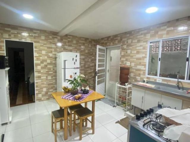 Sobrado para Venda por R$700.000,00 com 150m², 2 dormitórios, 1 vaga e 1 banheiro Ermelino mataraz