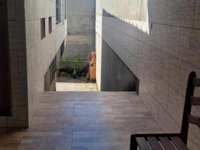 Sobrado para Venda por R$742.000,00 com 162500m², 1 sala, 2 banheiros e 2 vagas São miguel paulist