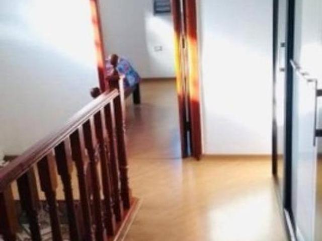 Sobrado para Venda por R$750.000,00 com 180m², 4 dormitórios, 2 suites e 4 vagas Vila santo henriq