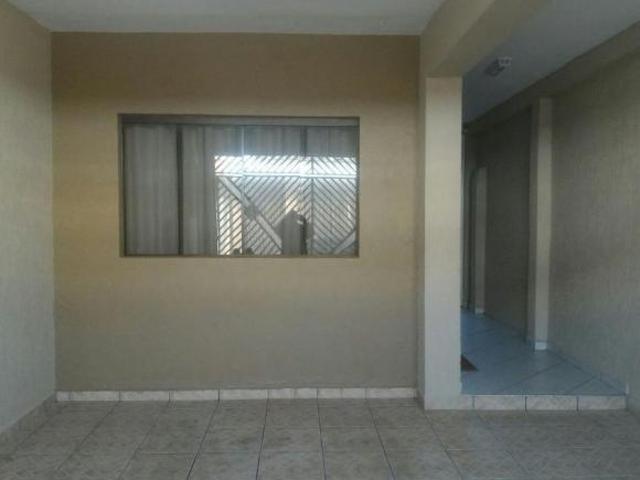 Sobrado para Venda por R$750.000,00 com 225m², 4 dormitórios, 1 suite e 2 vagas Vila marieta, São