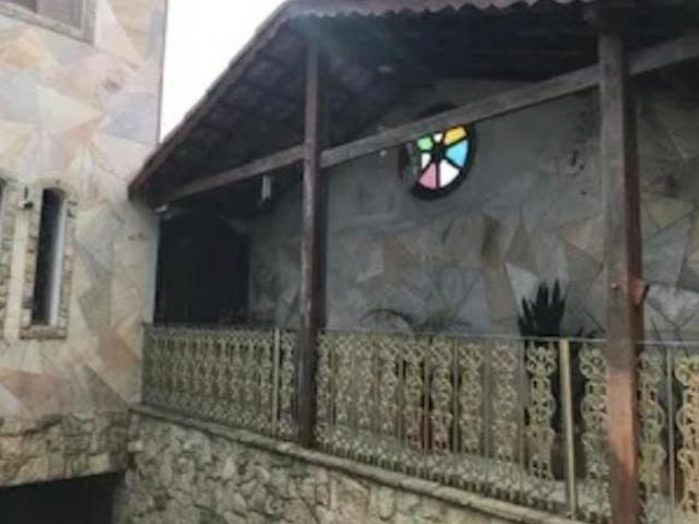 Sobrado para Venda por R$800.000,00 com 238m², 3 dormitórios, 1 suite e 4 vagas Artur alvim, São p