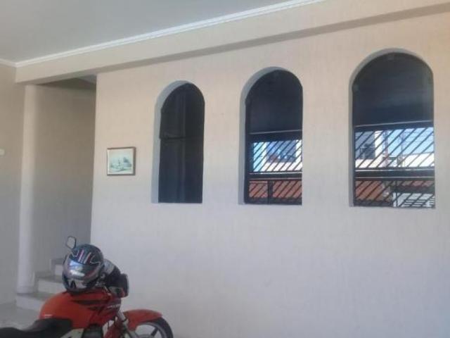Sobrado para Venda por R$860.000,00 com 200m², 3 dormitórios, 1 suite e 3 vagas São miguel paulist