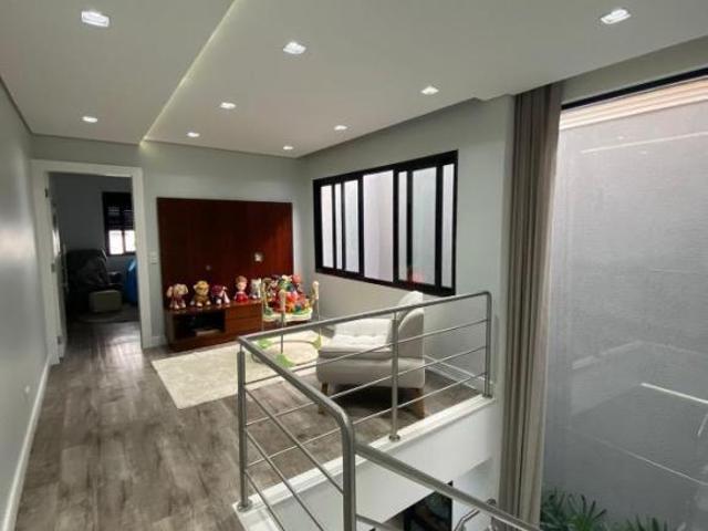 Sobrado para Venda por R$920.000,00 com 200m², 3 dormitórios, 1 suite e 2 vagas Ermelino matarazzo