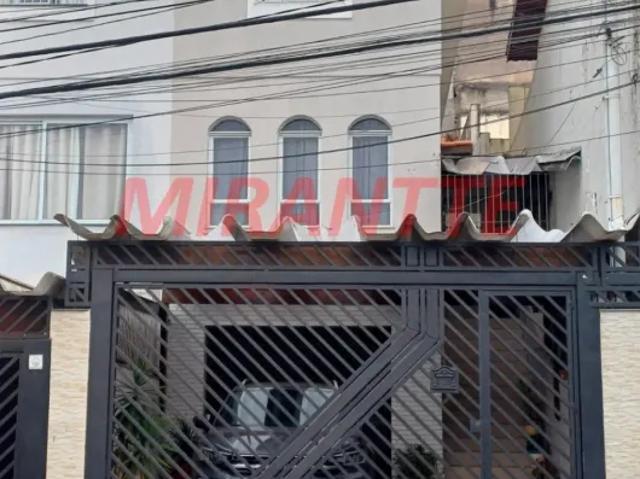 Sobrado para venda possui 156 metros quadrados com 3 quartos