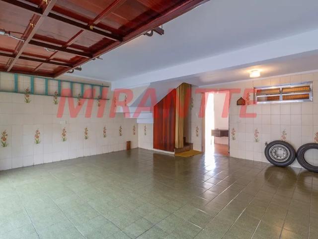 Sobrado para venda possui 210 metros quadrados com 3 quartos em Vila Isolina Mazzei São Paulo SP