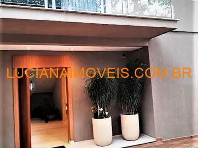 Sobrado para venda possui 401 metros quadrados com 4 quartos em Vila Madalena São Paulo SP