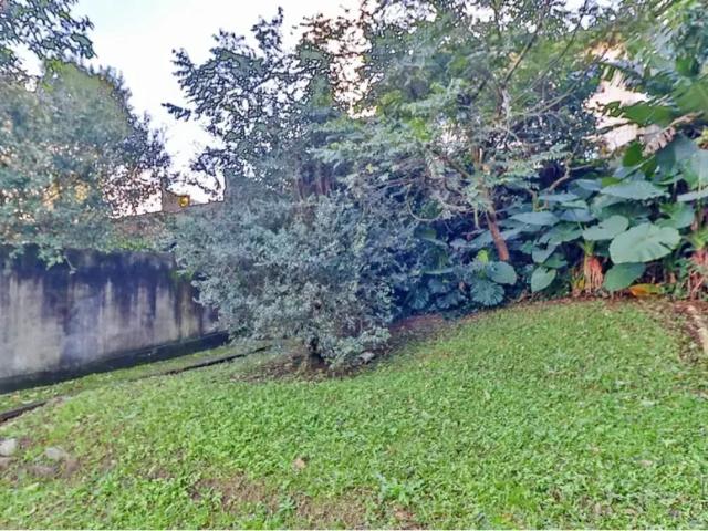 Sobrado para venda tem 383 metros quadrados com 5 quartos em Ipanema Porto Alegre RS