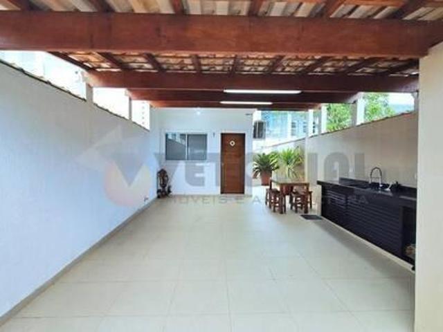 Sobrado para venda tem 86 m² com 3 quartos em Massaguaçu Caraguatatuba SP
