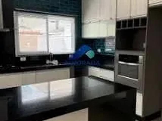 Sobrado para Venda/Aluguel com 4 quartos, 233 m² por R$ 1.990.000